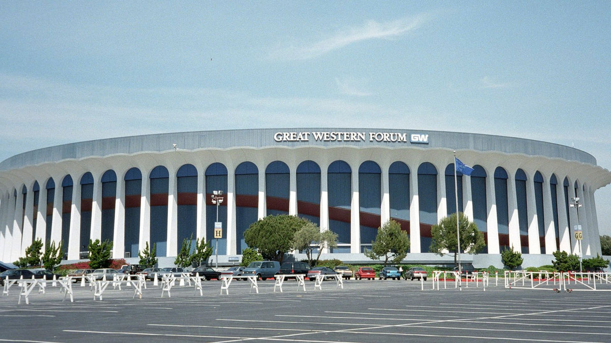 Slapshot Back in Time: Remembering the Miracle on Manchester – Hockey Joe